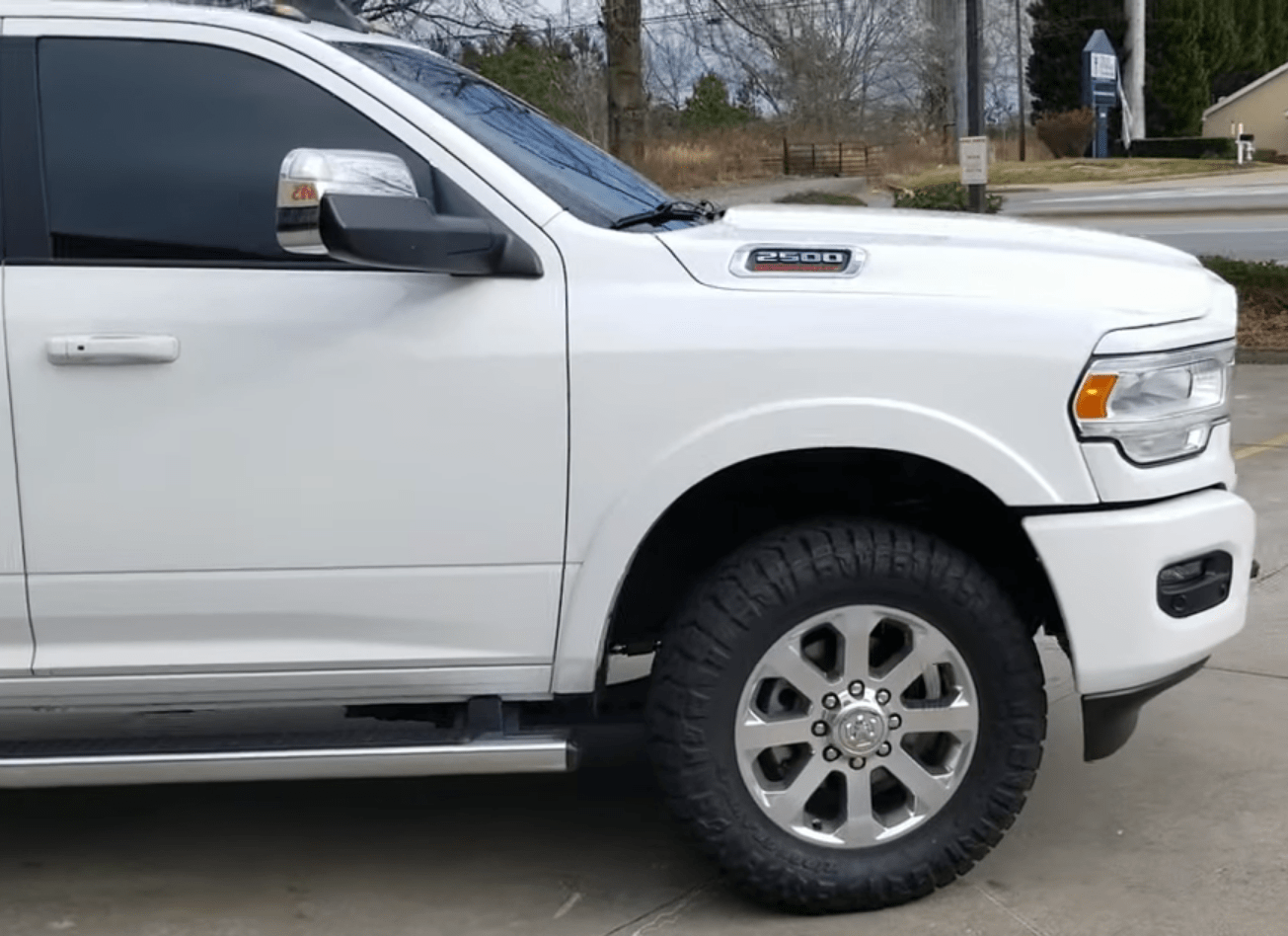 Biggest Stock Tire Size You Can Put On Truck Without Lifting (and With ...